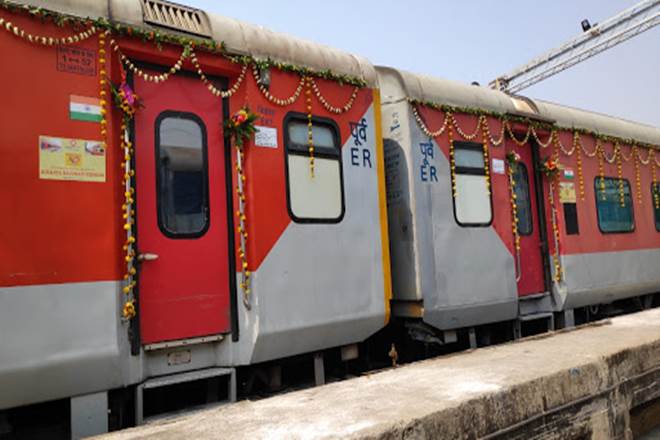 Indian Railways celebrates as Howrah Rajdhani Express turns 50! How the ...