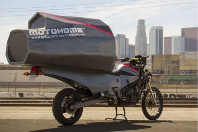 This guy built a sleeping and dining space on his Honda motorcycle and ...