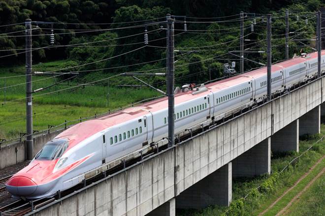 Mumbai-Ahmedabad bullet train project: 24 high-speed E5 Shinkansen tech ...