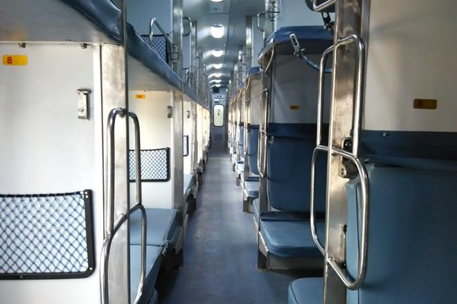 Much-needed! Indian Railways officials to travel in general class ...