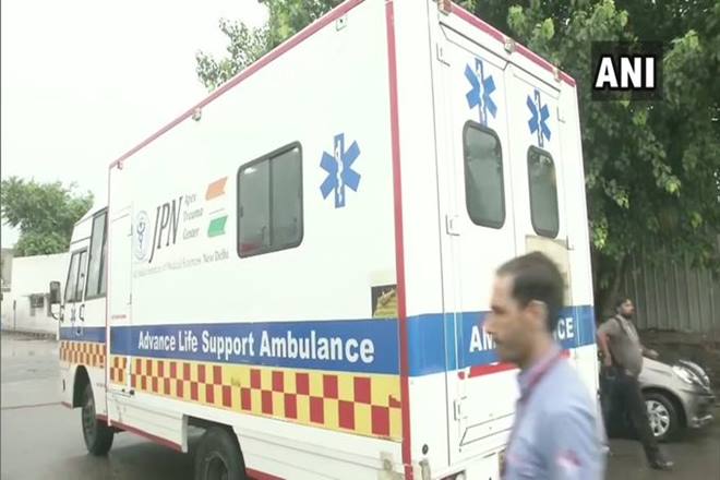 DCW chief Swati Maliwal meets family members of Unnao rape survivor at AIIMS - India News | The ...