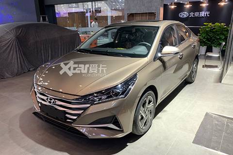 Hyundai Verna facelift exterior images leaked: Here’s what’s new! - Car ...