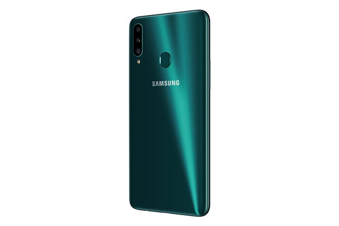 Samsung Galaxy A20s with triple rear cameras, Snapdragon 450 SoC ...