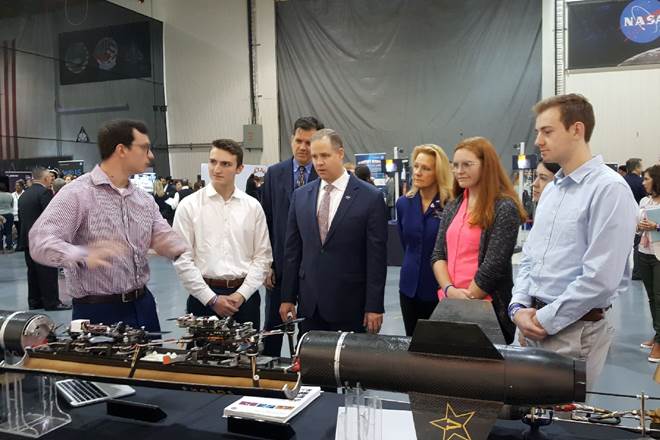 Humans returning to Moon! NASA chief gets latest look at new moon ...