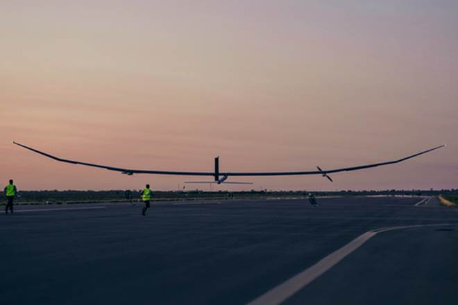 Big breakthrough! First time ever a solar-powered unmanned Aircraft ...