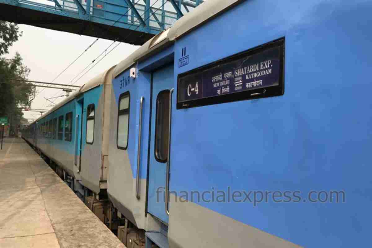 New Delhi-Habibganj Shatabdi Exp to resume! Indian Railways announces date; Check halts ...