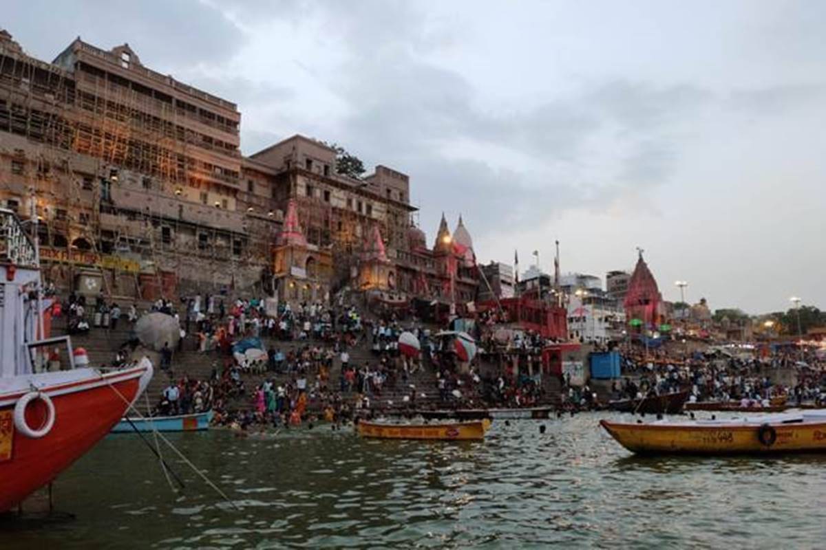 Development in Varanasi gets big boost! PM Modi inaugurates, lays ...