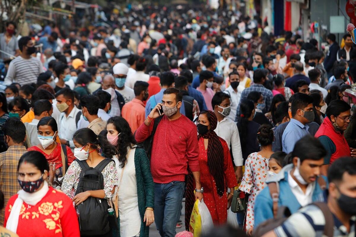 Lockdown in two west Delhi markets? Here’s what the state govt says ...