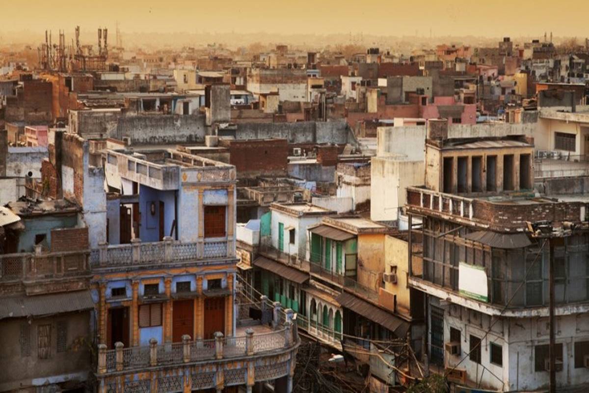 Building societies: Rigid land use norms leading to unplanned colonies ...