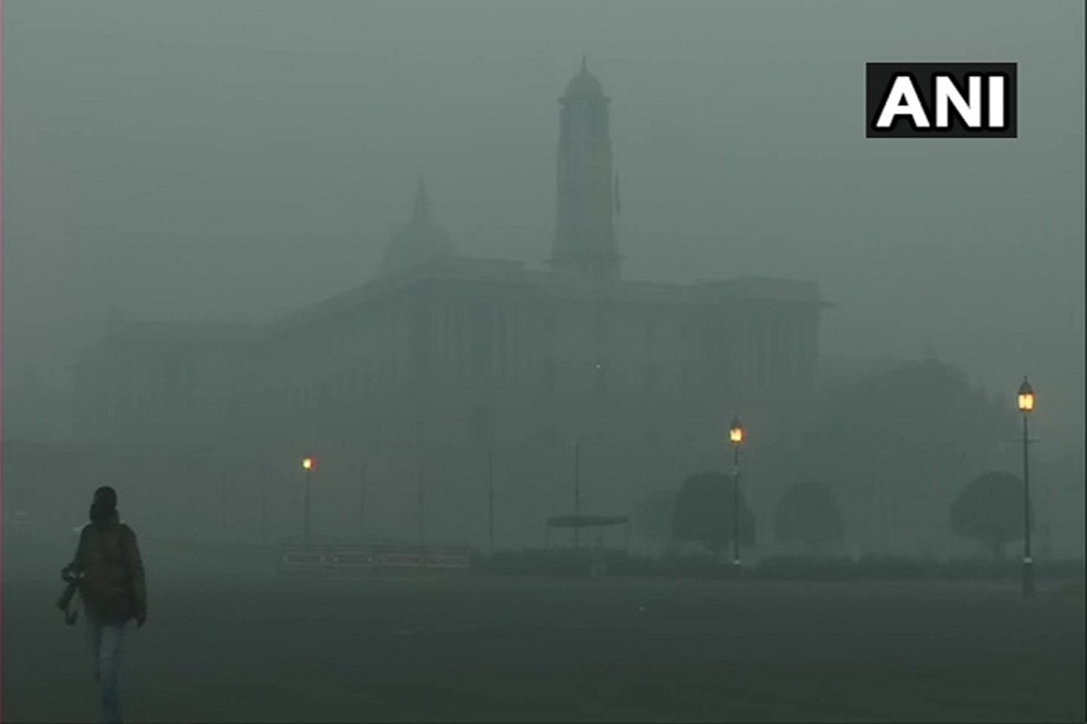 Dense fog shrouds Delhi after rains, minimum temperature rises to 11.4 deg C - Science News ...