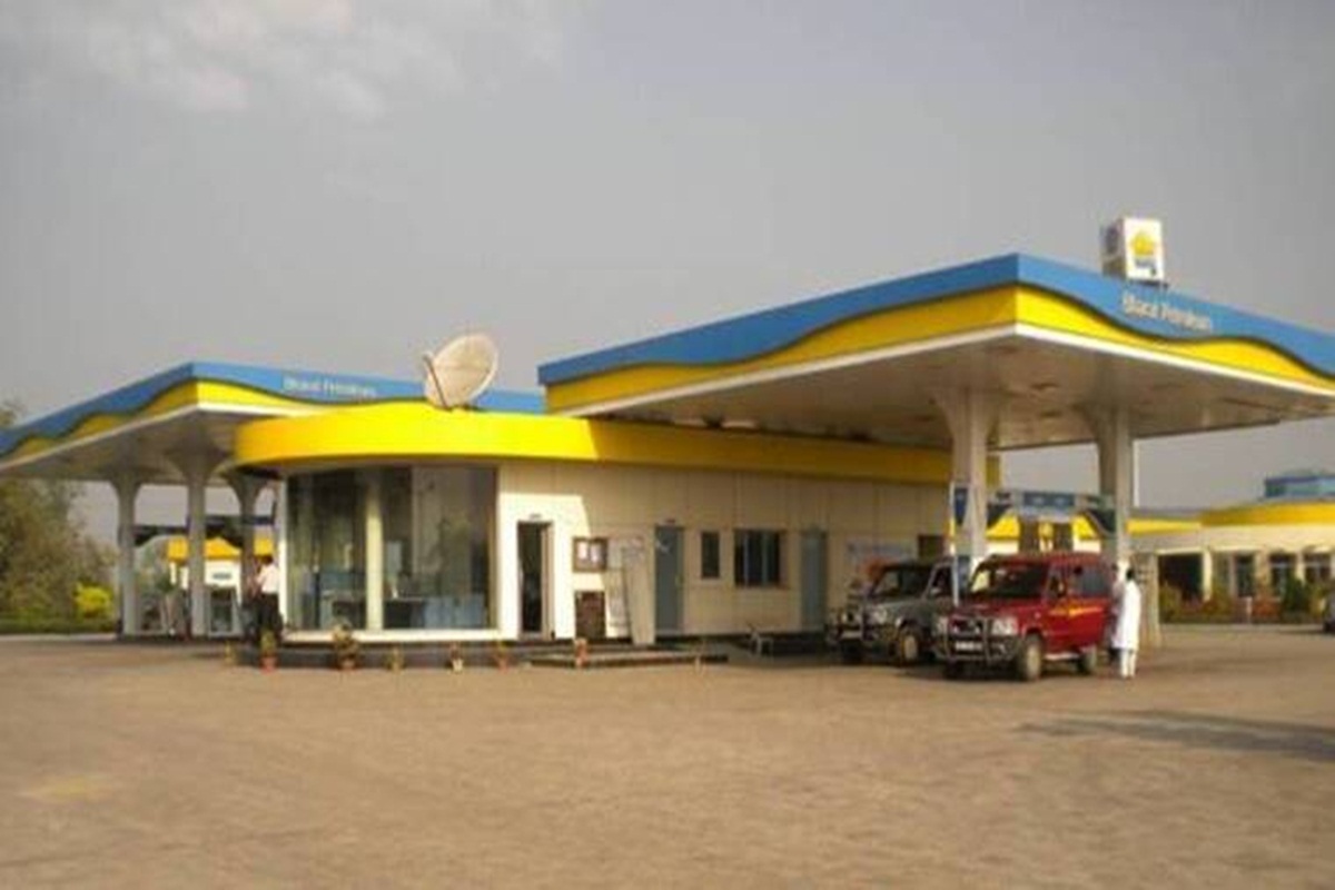 BPCL to cut crude imports from West Asia to 50% from 65% - Industry ...