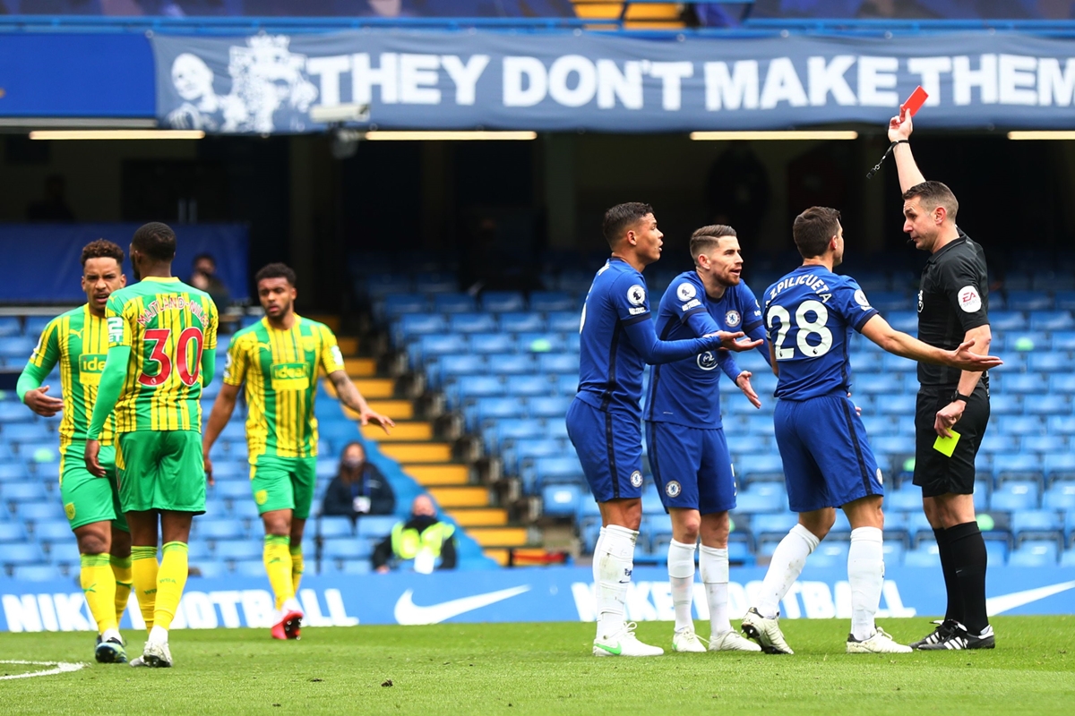 EPL: Thiago Silva sent off as Chelsea slumps to 5-2 defeat vs West Bromwich Albion - Sports News ...