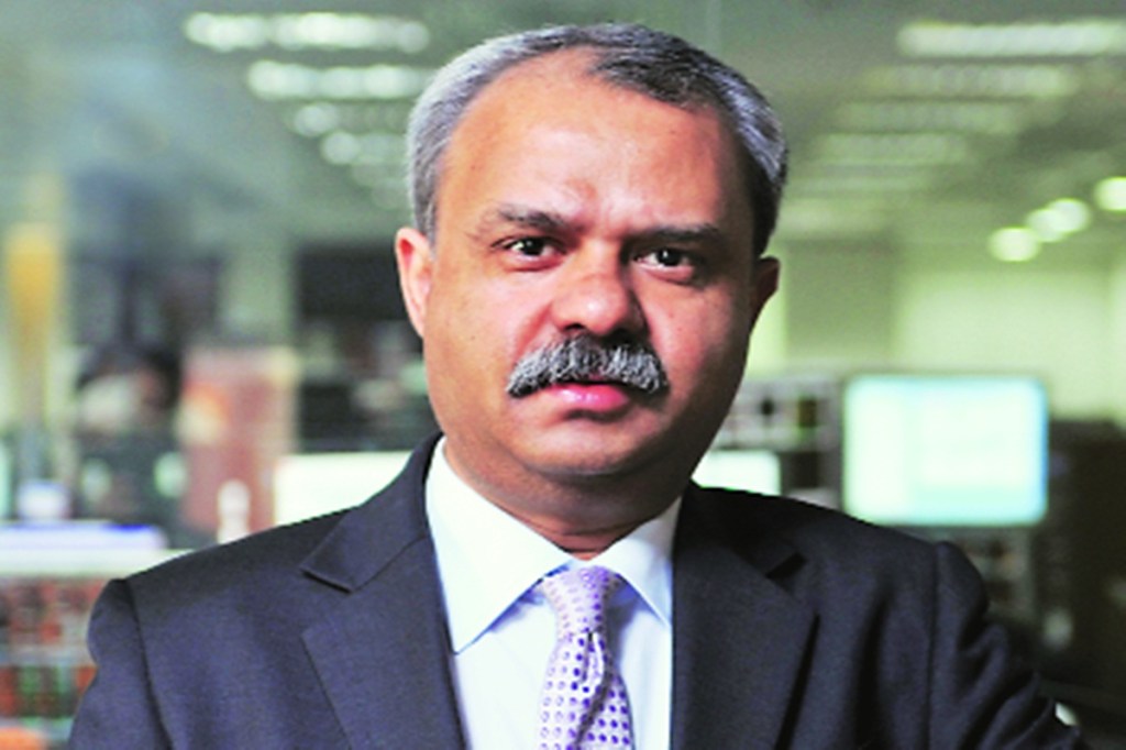 HSBC appoints Hitendra Dave as India CEO; Rosha moves to HK - Industry ...