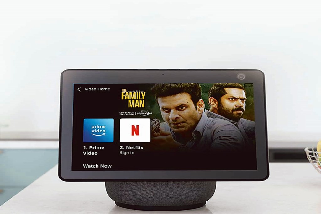 Amazon Echo Show 10: A smart display designed to move with you ...