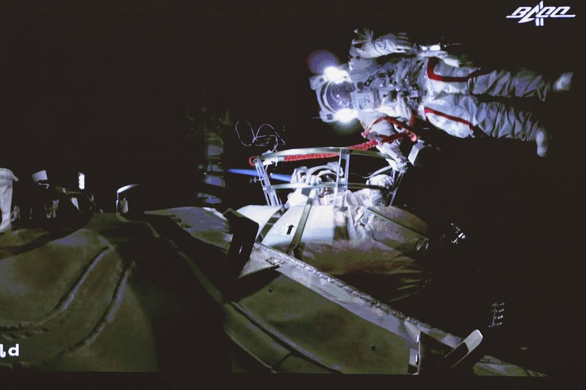 China’s astronauts carry out second spacewalk in its history - Science ...