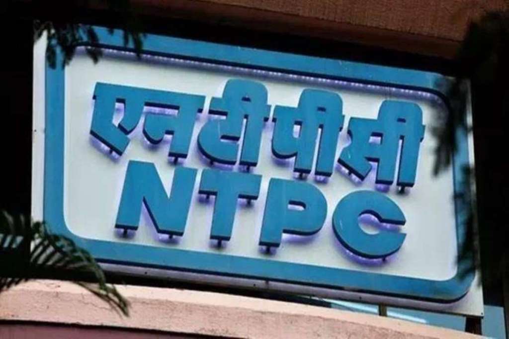 NTPC commissions 15 MW floating solar capacity at Simhadri - Industry ...