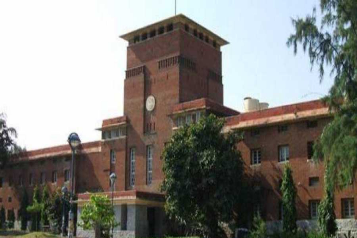 Delhi university to reopen college campus for final year UG, PG ...