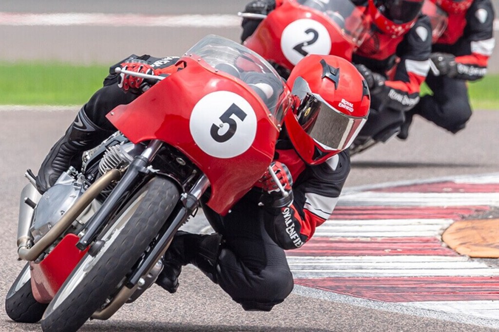 Royal Enfield enters track riding with GT-R650 race bike: 24 kg lighter ...