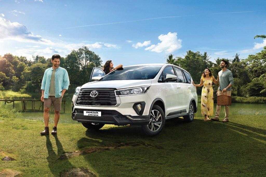 Toyota Innova Crysta limited edition launched: Gets 360-degree camera ...