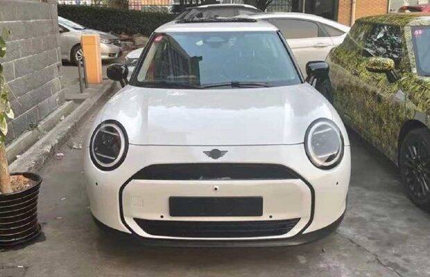 Leaked images of 4th-gen Mini 3-door hatchback surface online: Reveals ...