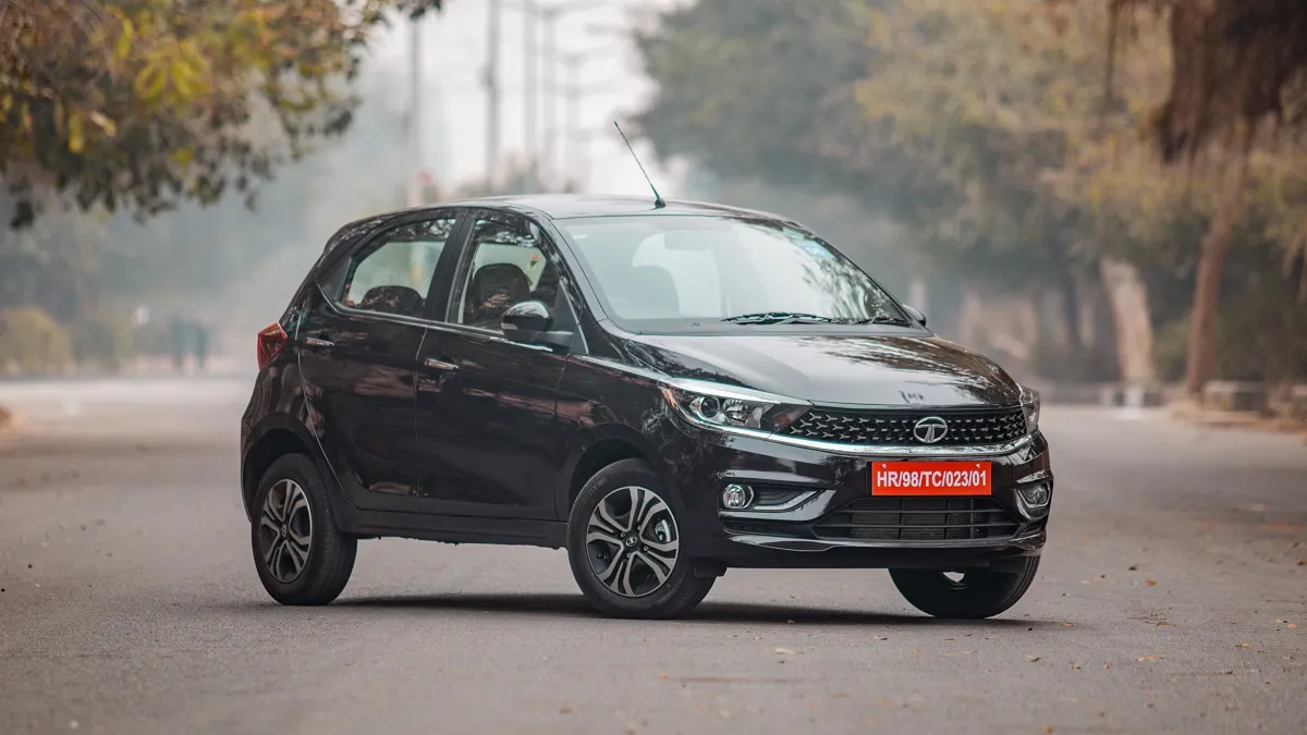 2022 Tata Tiago iCNG First Drive Review: Frugal & feature-packed too ...