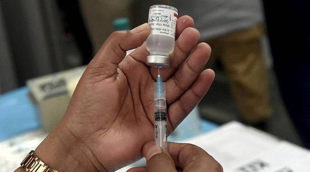 Fake vaccine racket busted in Varanasi; UP Police arrests five - Life News | The Financial Express