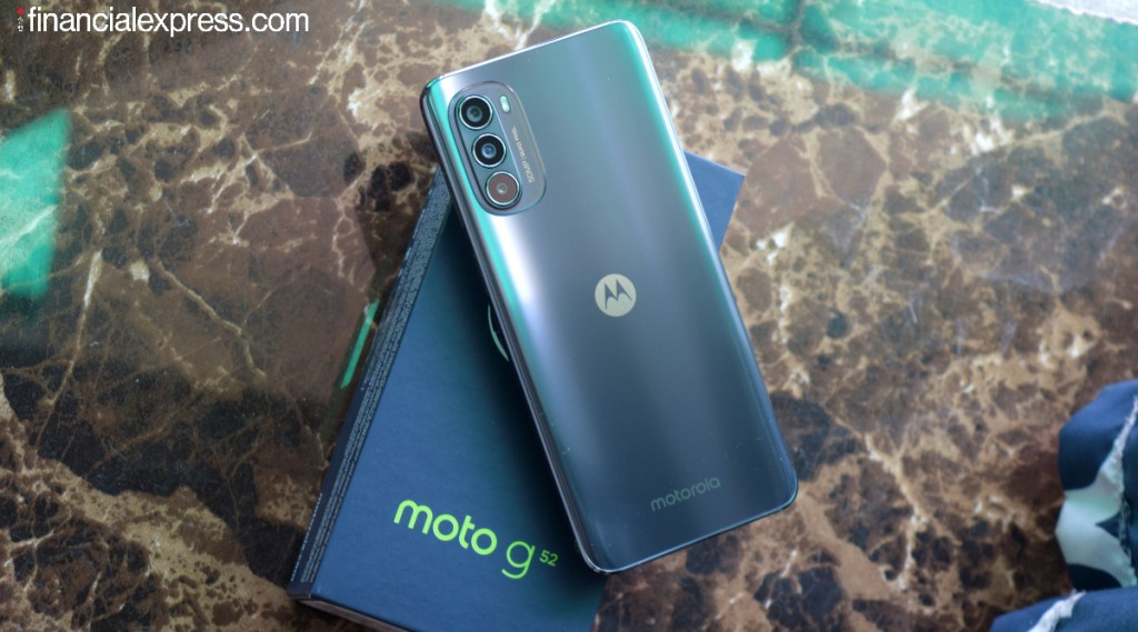 Motorola G52 launched in India with high-end specs, low pricing: Check ...