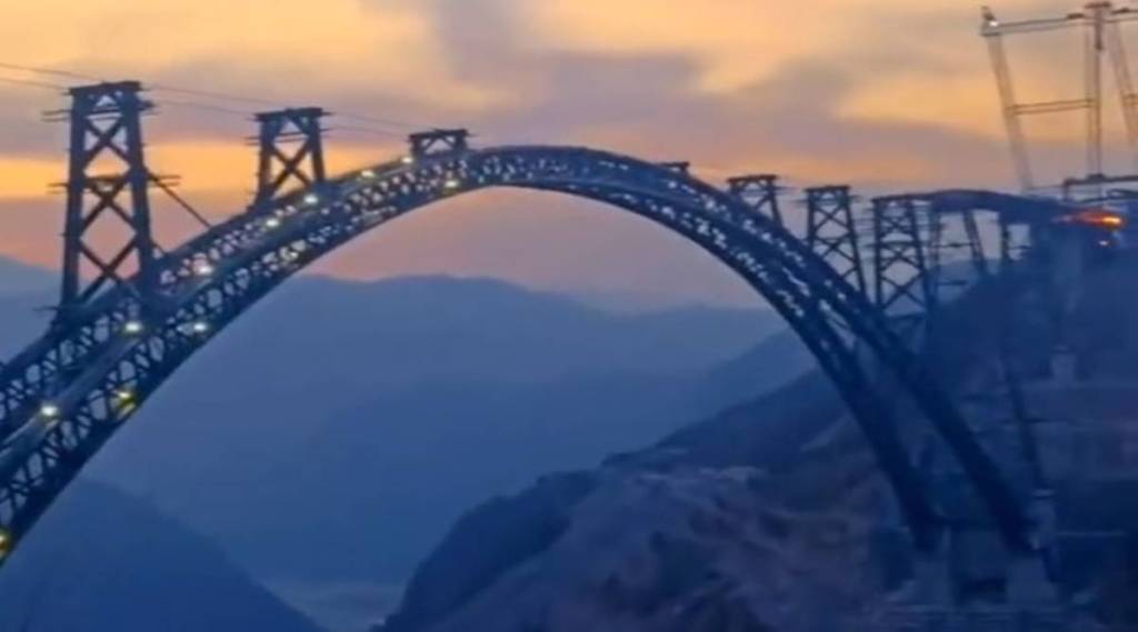 Another Indian Railways engineering marvel in progress! Watch glimpses ...