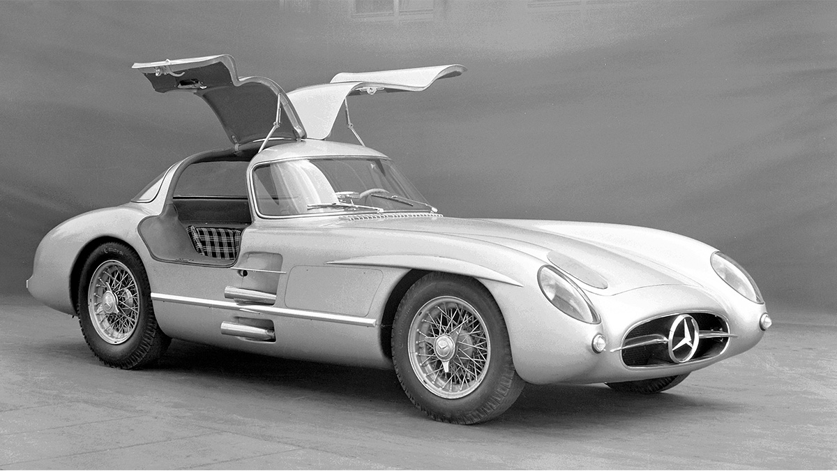 Meet the Mona Lisa of cars: What makes the Mercedes-Benz 300 SLR ...