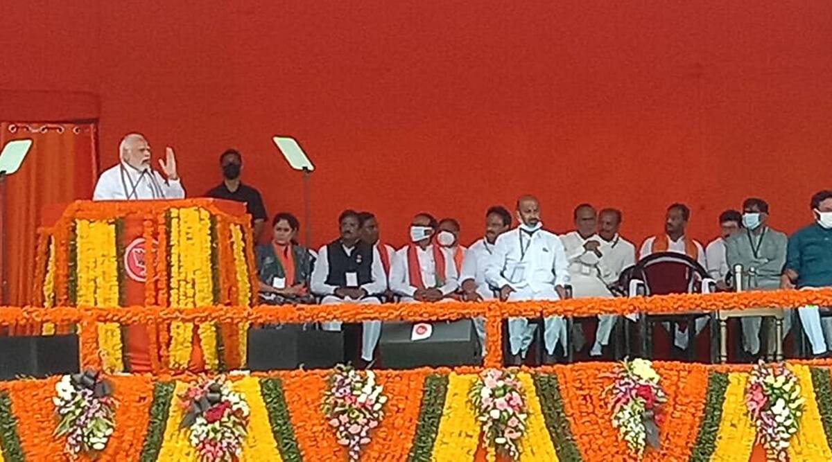 ‘Family-run parties biggest enemies of the nation’: PM Modi takes the ...