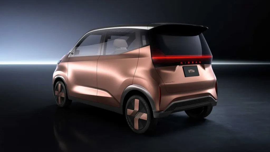 Mitsubishi and Nissan Motor showcase co-developed micro EVs - Express ...
