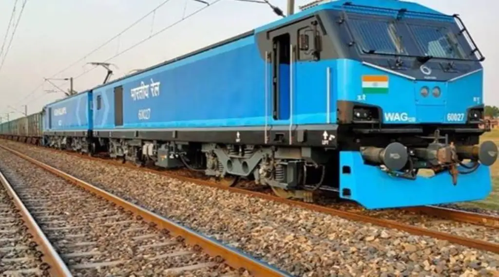 WAG 12B are revolutionising freight movement in Indian Railways! Check features of this 12000 HP ...