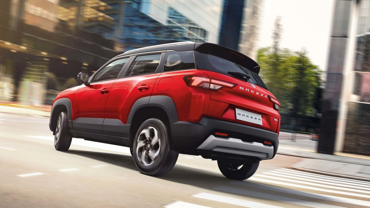 New Maruti Suzuki Brezza vs Tata Nexon comparison - Price, specs ...