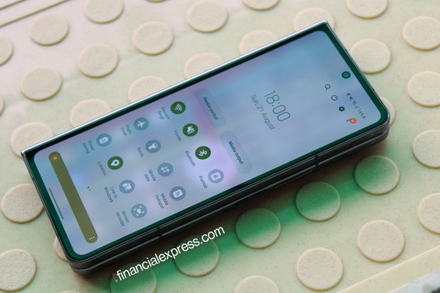 Samsung Galaxy Z Fold 4 hands-on review in PHOTOS: Quick first look at ...