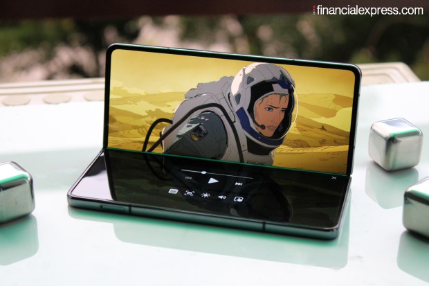 Samsung Galaxy Z Fold 4 hands-on review in PHOTOS: Quick first look at ...