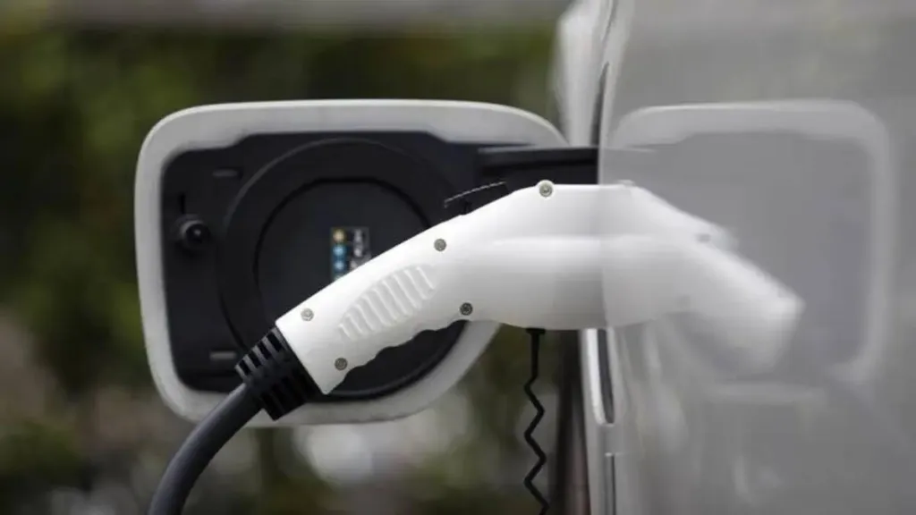 Salcomp to make chargers for EVs - Express Mobility News | The ...