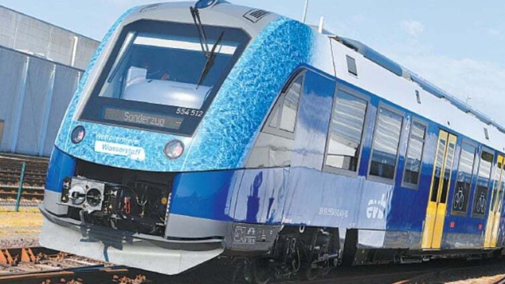 India to roll out Hydrogen powered train on next I-Day - Infrastructure News | The Financial Express