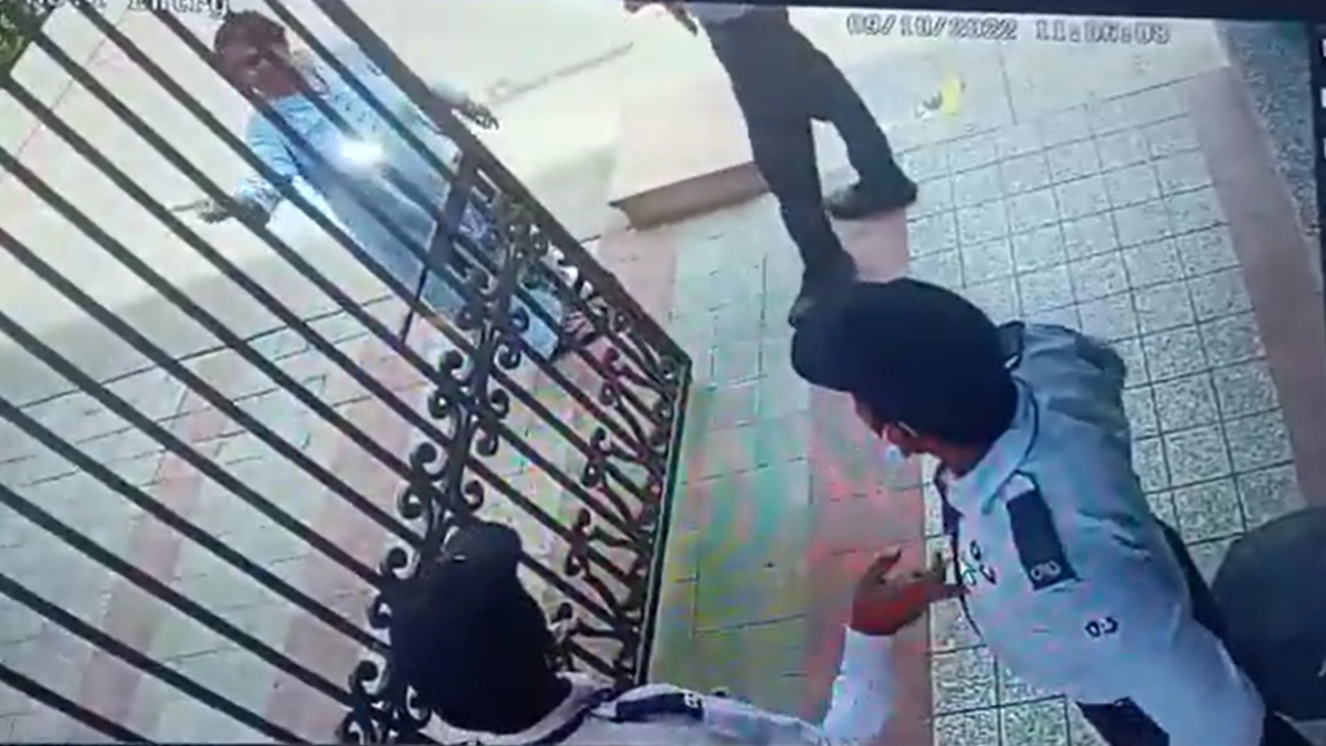 WATCH: Shocking video shows woman professor repeatedly slapping Noida ...