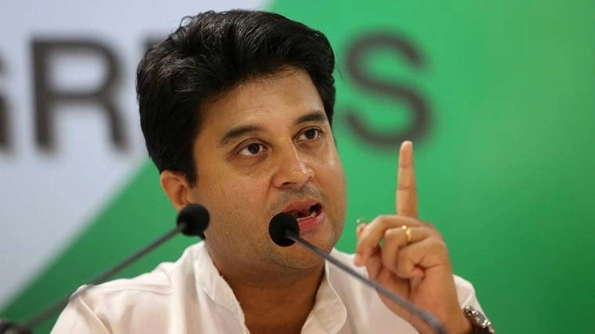 Tejasvi Surya did open emergency exit onboard IndiGo flight, also apologised: Jyotiraditya ...