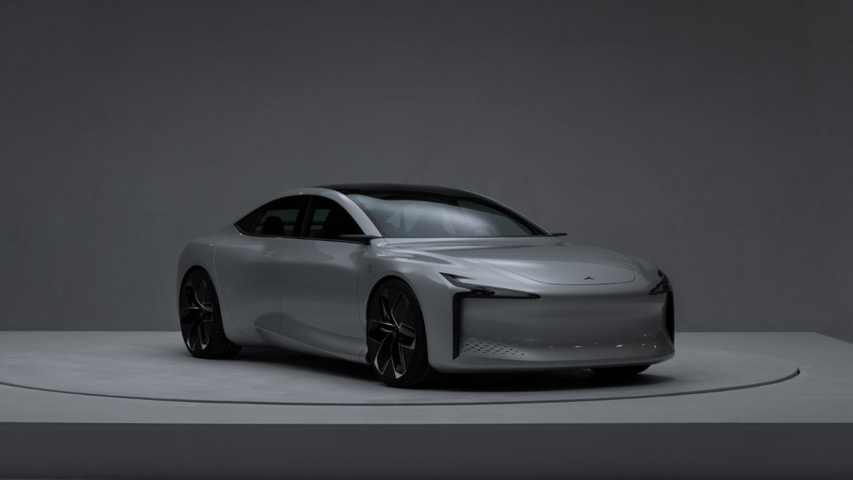 French start-up Hopium unveils hydrogen-powered sedan at Paris Motor ...