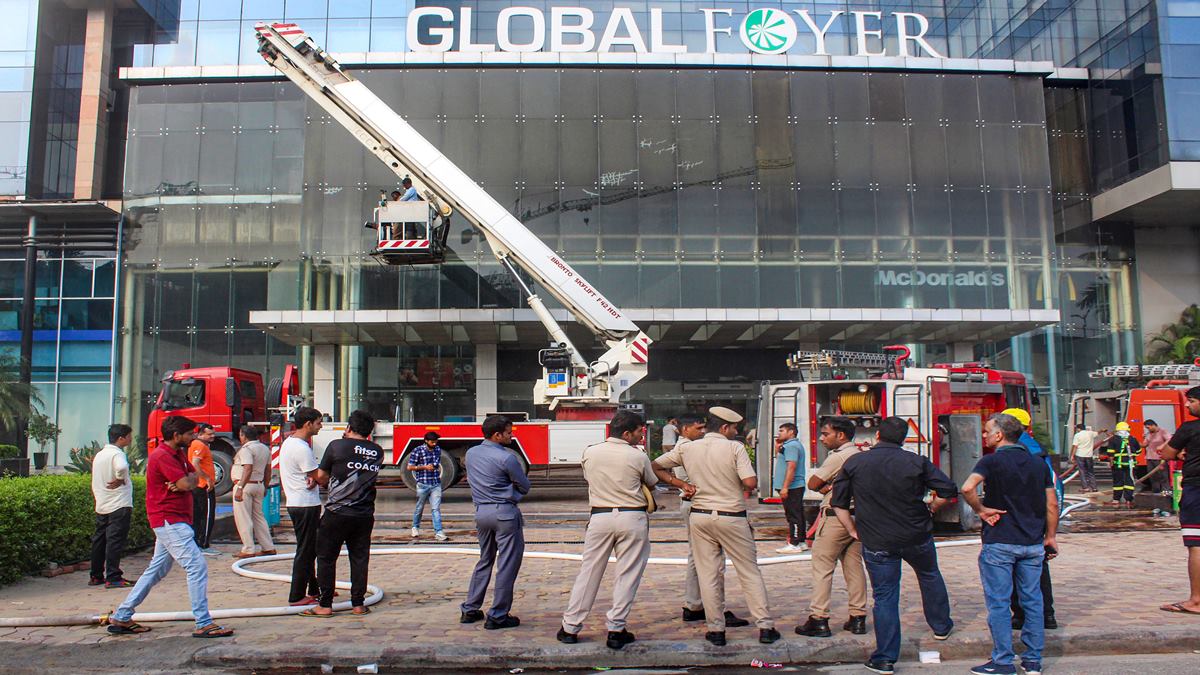 Fire breaks out at Global Foyer mall in Gurugram, no injuries - India ...