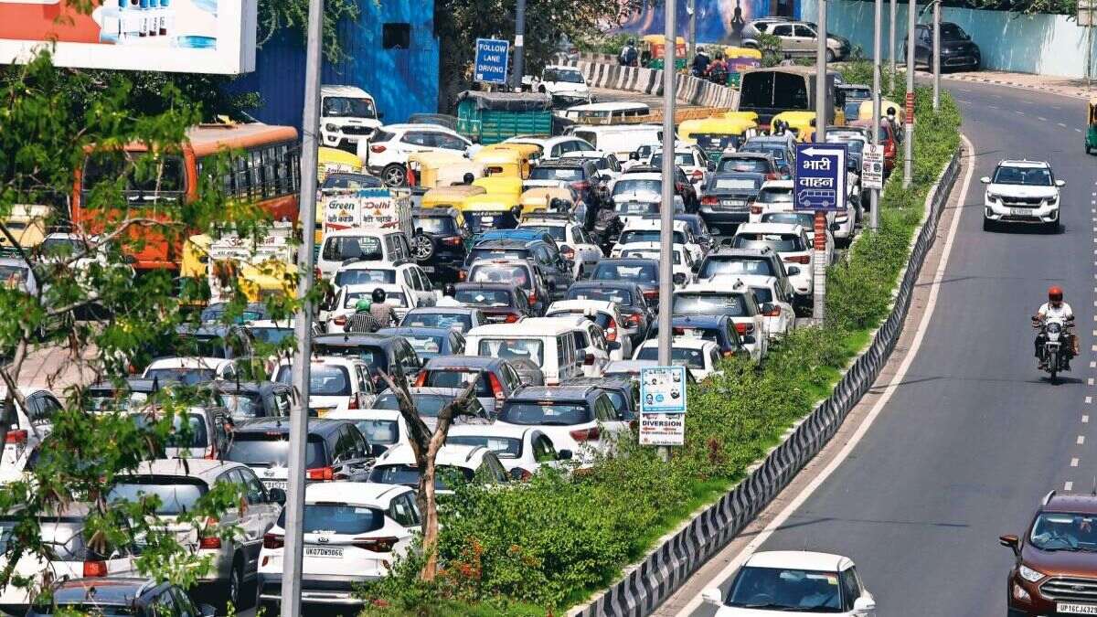 Delhi Traffic Alert: Police issue advisory ahead of Interpol meet ...