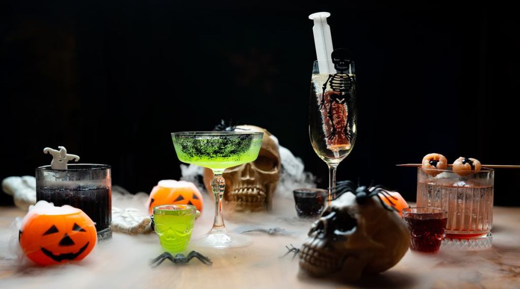 Halloween 2022: 9 quick cocktail recipes that are spookily amazing ...