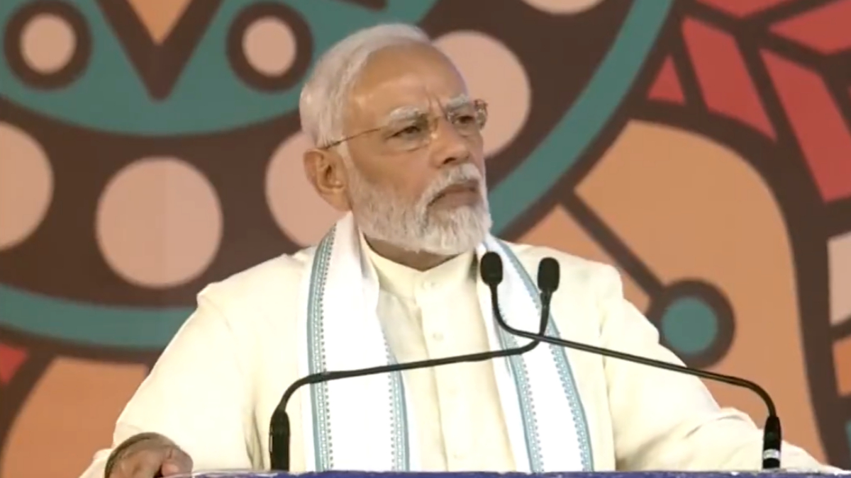 WATCH: PM Modi falls silent, moved to tears as he recalls victims of Morbi tragedy - India News ...