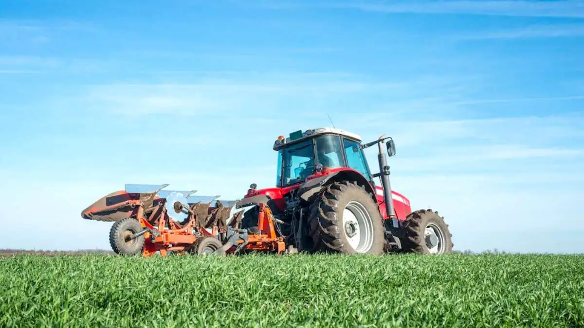 This Nvidia Jetson edge AI tech-based electric smart tractor does ...