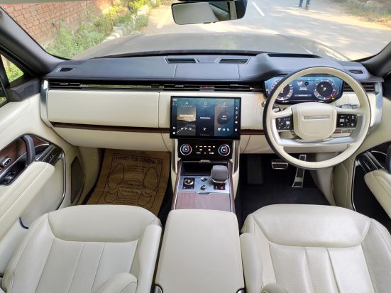 Car review: New Land Rover Range Rover - Express Mobility News | The ...