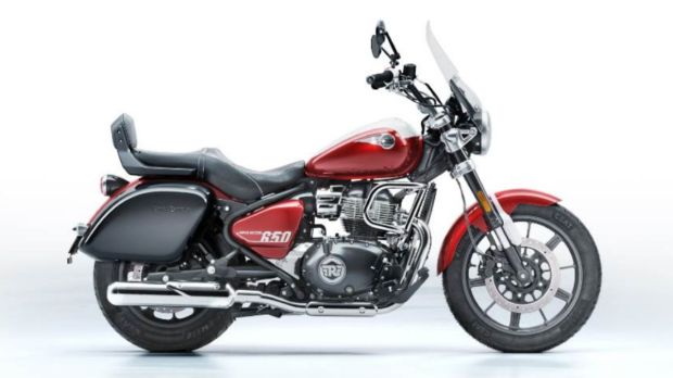 Royal Enfield Super Meteor 650 accessories list explained - Bike News ...