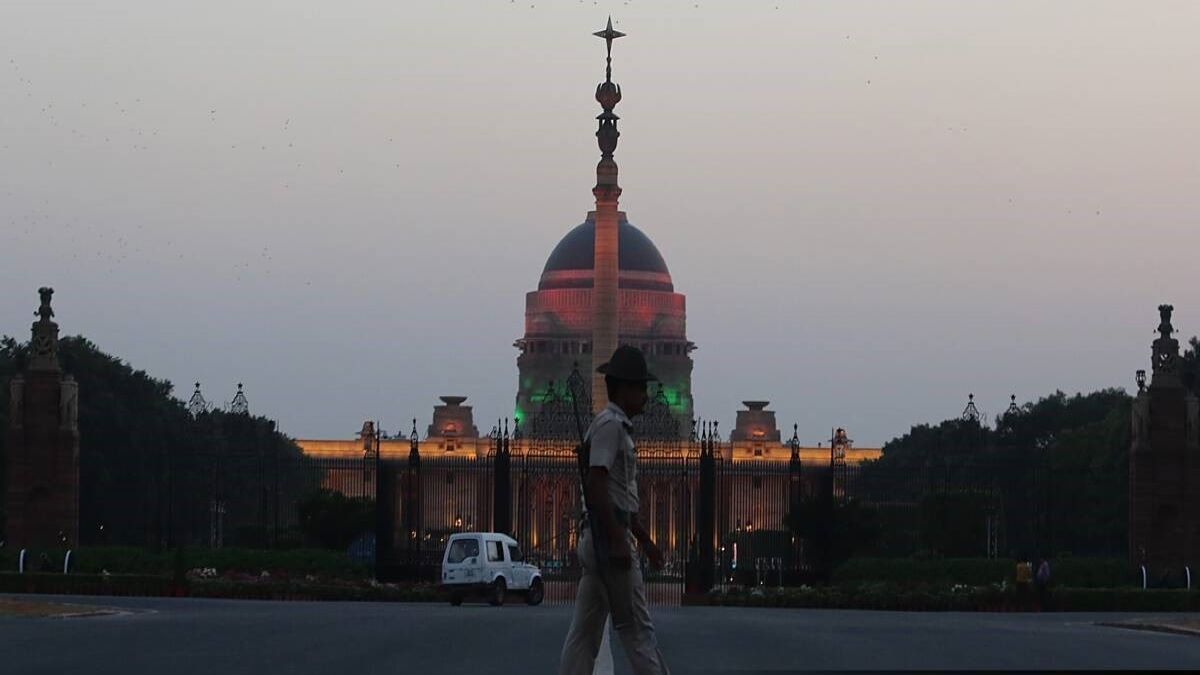Rashtrapati Bhavan to be open for public viewing for 5 days a week from ...