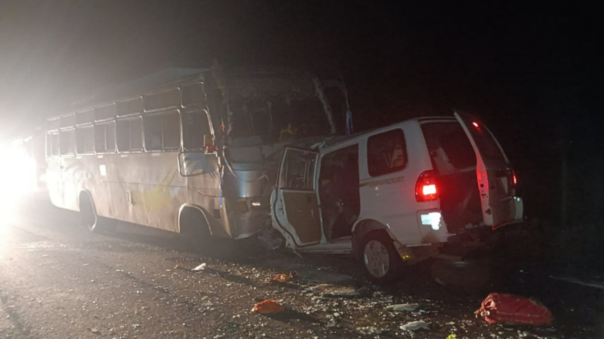 Madhya Pradesh: 11 killed as SUV rams into bus in Betul, police say driver dozed off - India ...