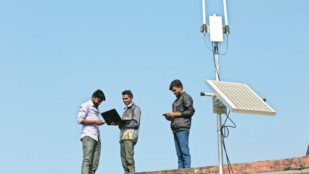 BharatNet project: BSNL puts PPP model in abeyance - Industry News ...